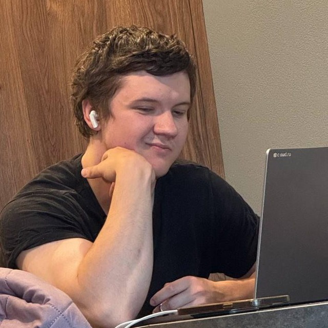 Telegram channel "Саня Стародубцев - JS" — @jsforbeginners — TGStat